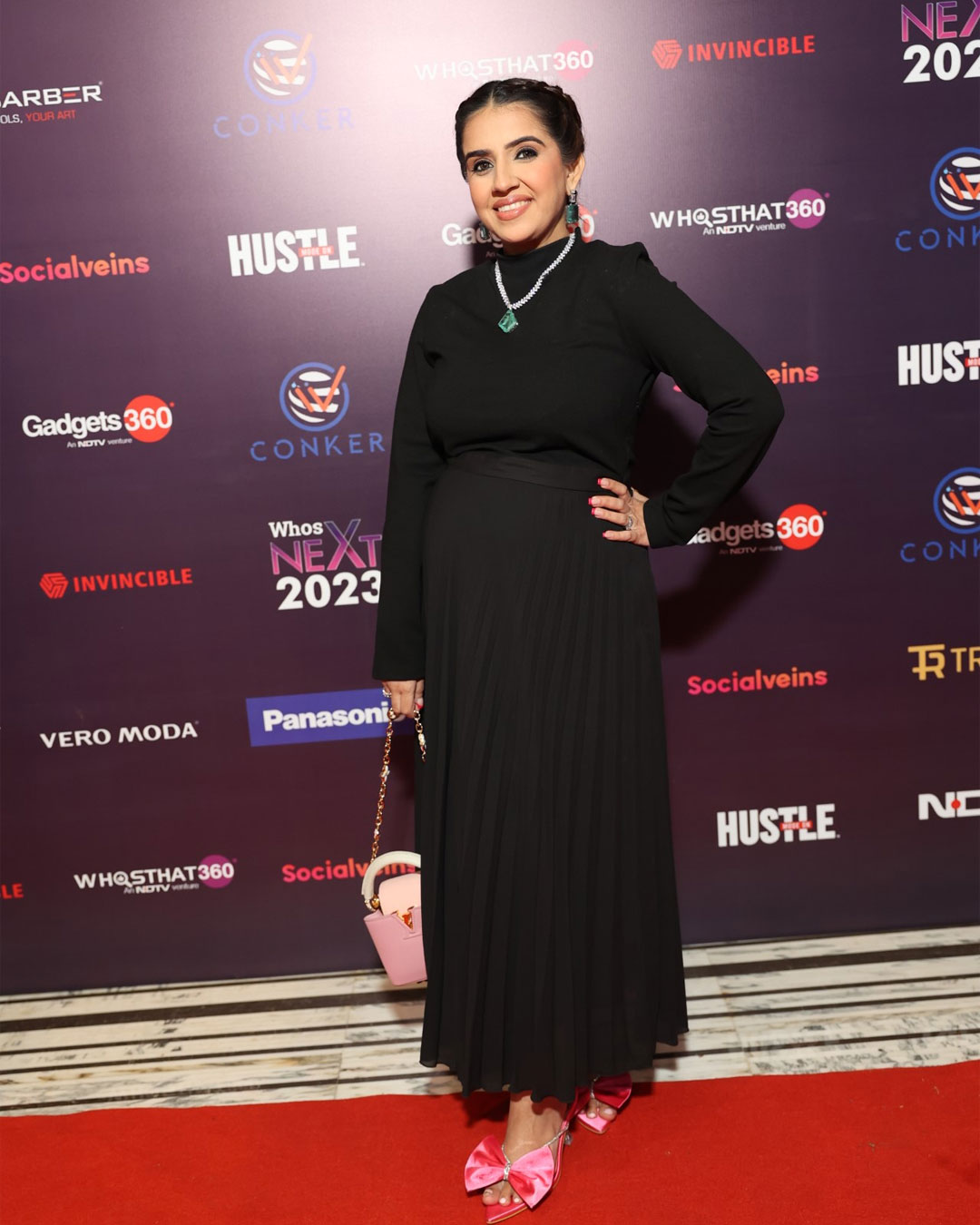 Exclusive Pictures: Shirin Sewani Dazzles On The Red Carpet In An ...