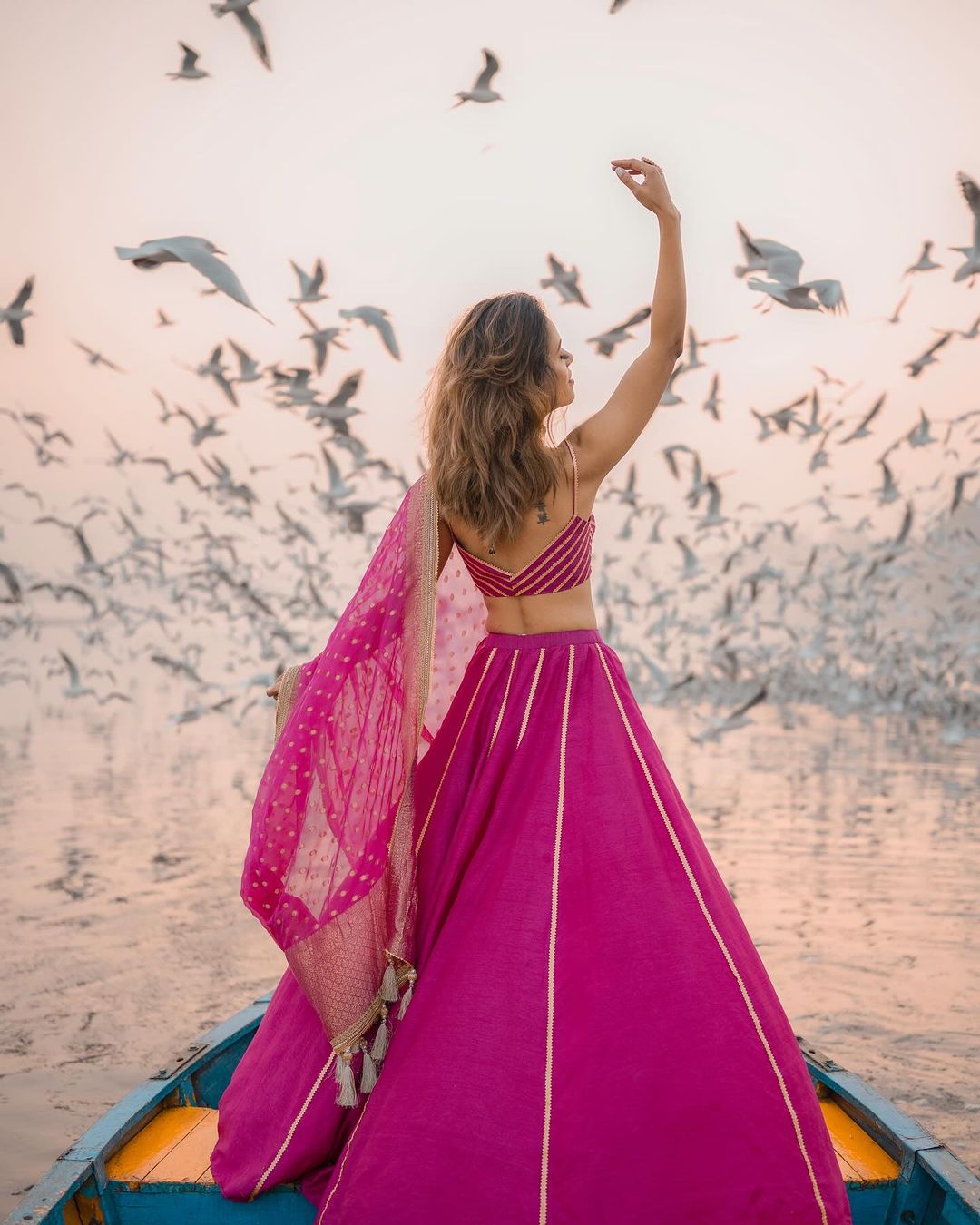 Aakriti Rana in Fuschia: A Lehenga Tale of Dreams and Grace!