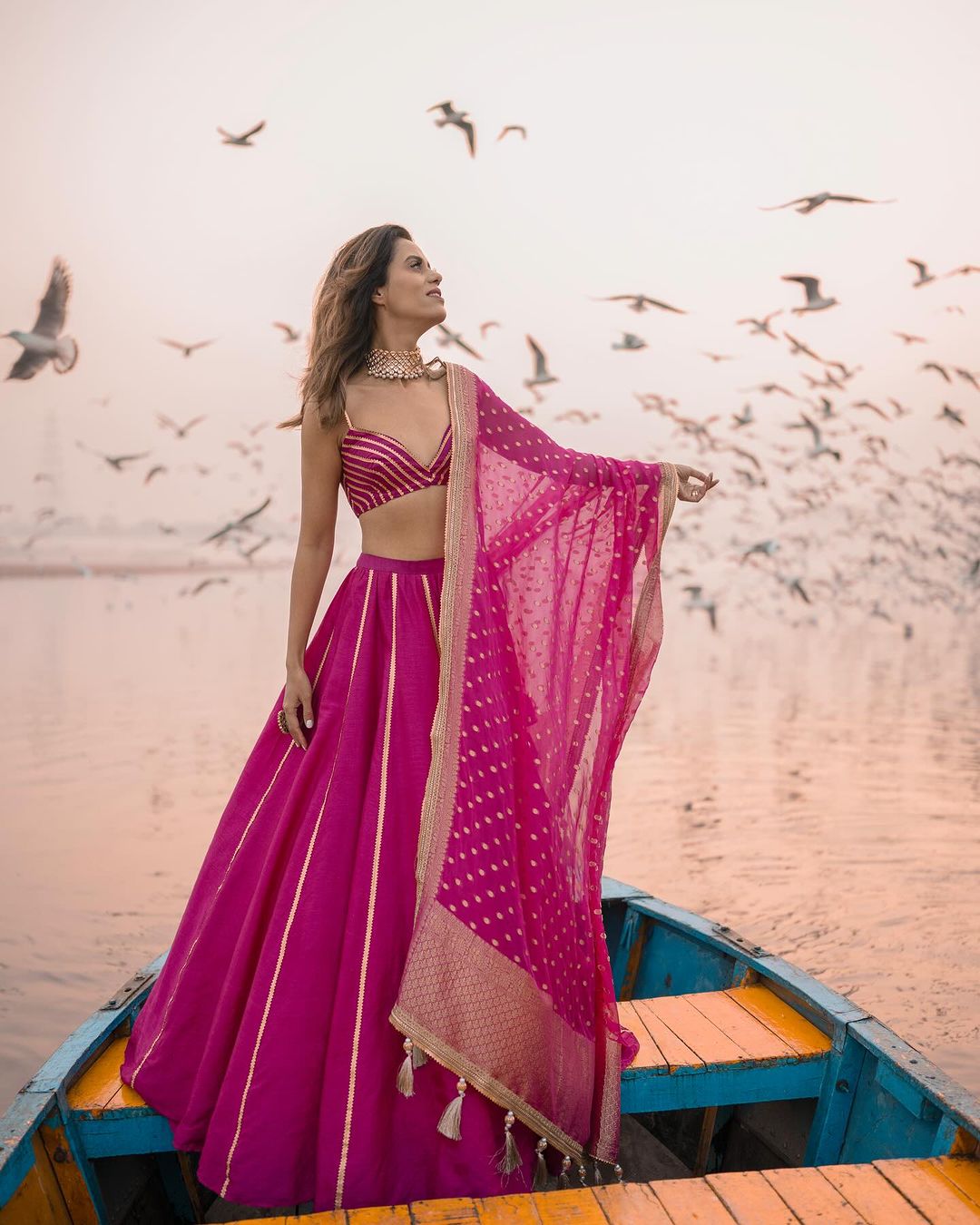 Aakriti Rana in Fuschia: A Lehenga Tale of Dreams and Grace!