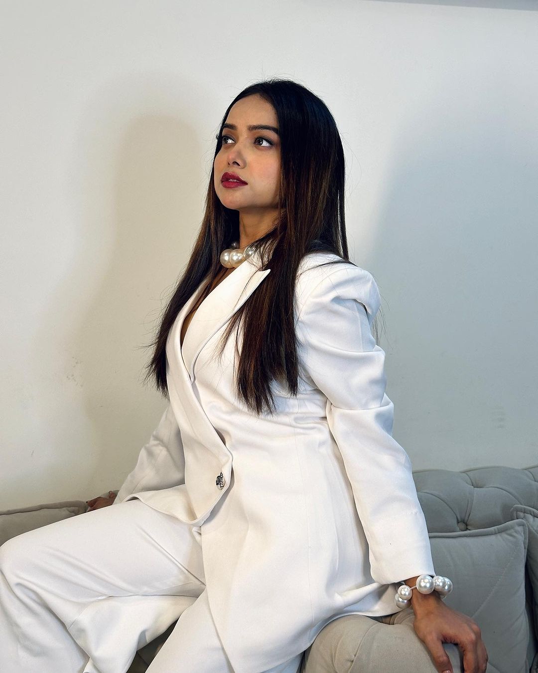 In Pics: Manisha Rani Gives a Sassy Spin to the Basic Pant Suit Look